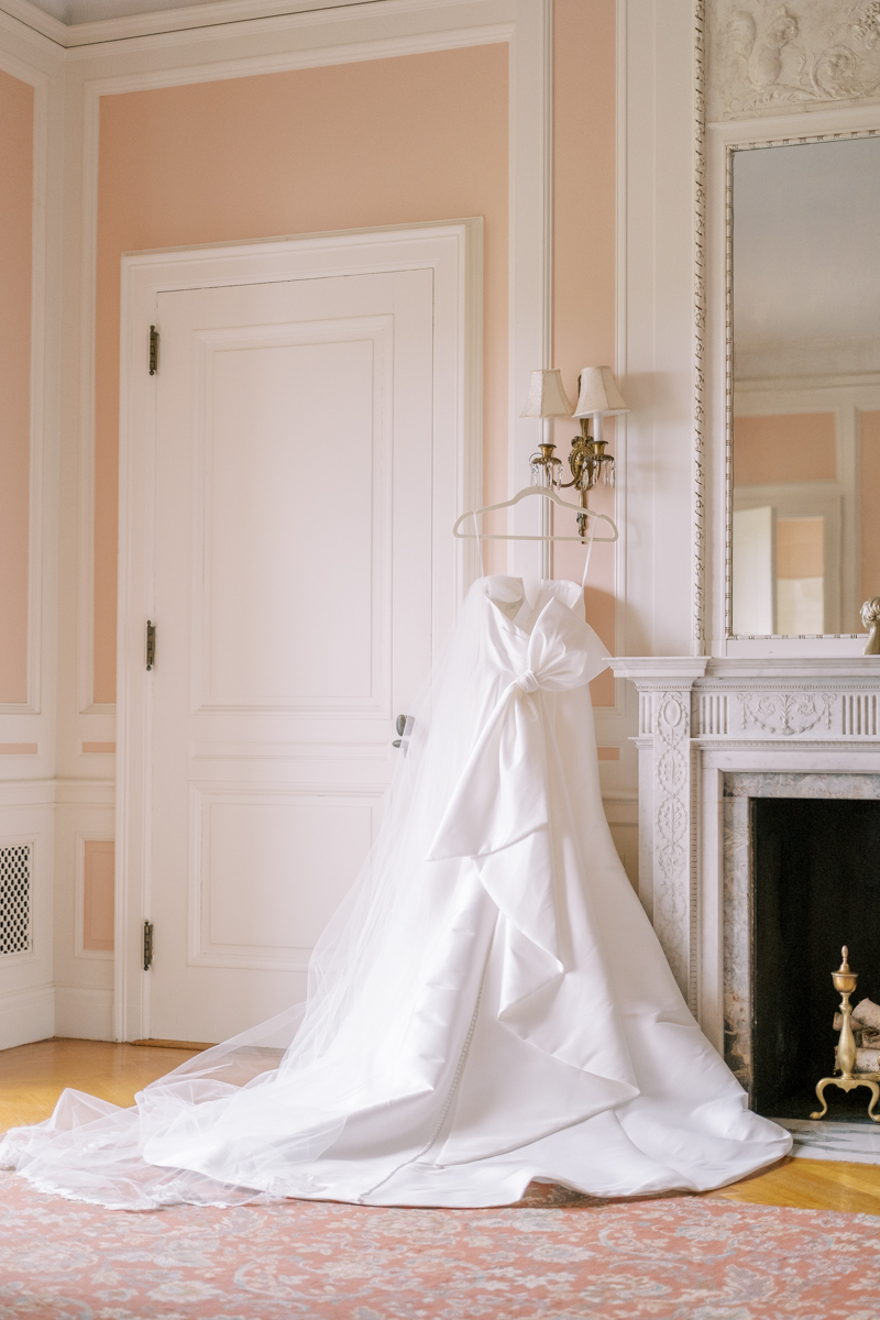 Aldrich Mansion Wedding: Jennifer & Andrew - melissastimpson.com